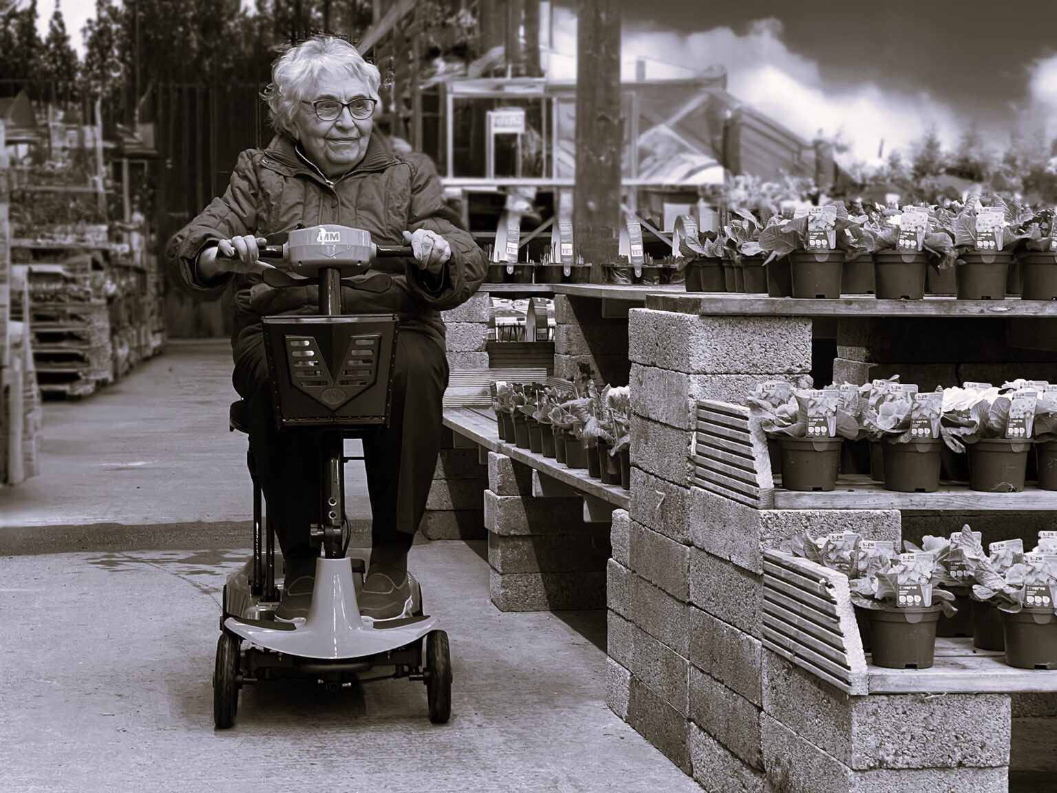 How to lift your mobility scooter or powerchair into the car boot